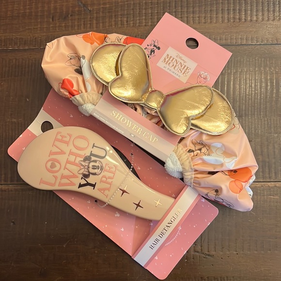 Primark | Hair | Nwt Minnie Mouse Shower Cap And Hair Detangler | Poshmark